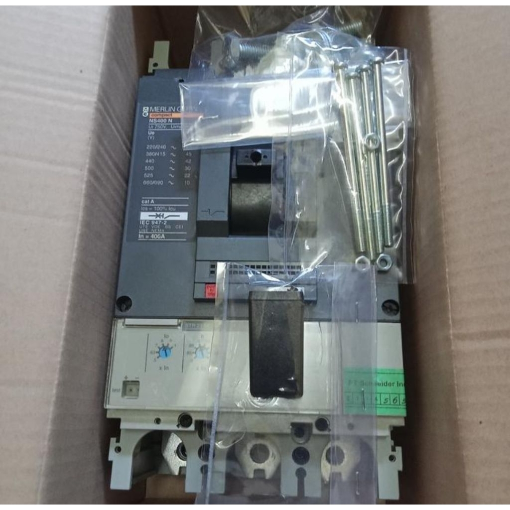 Jual MCCB BREAKER MERLIN GERLIN NS 400N NS400 N 400 AMPER 3PHASE ...
