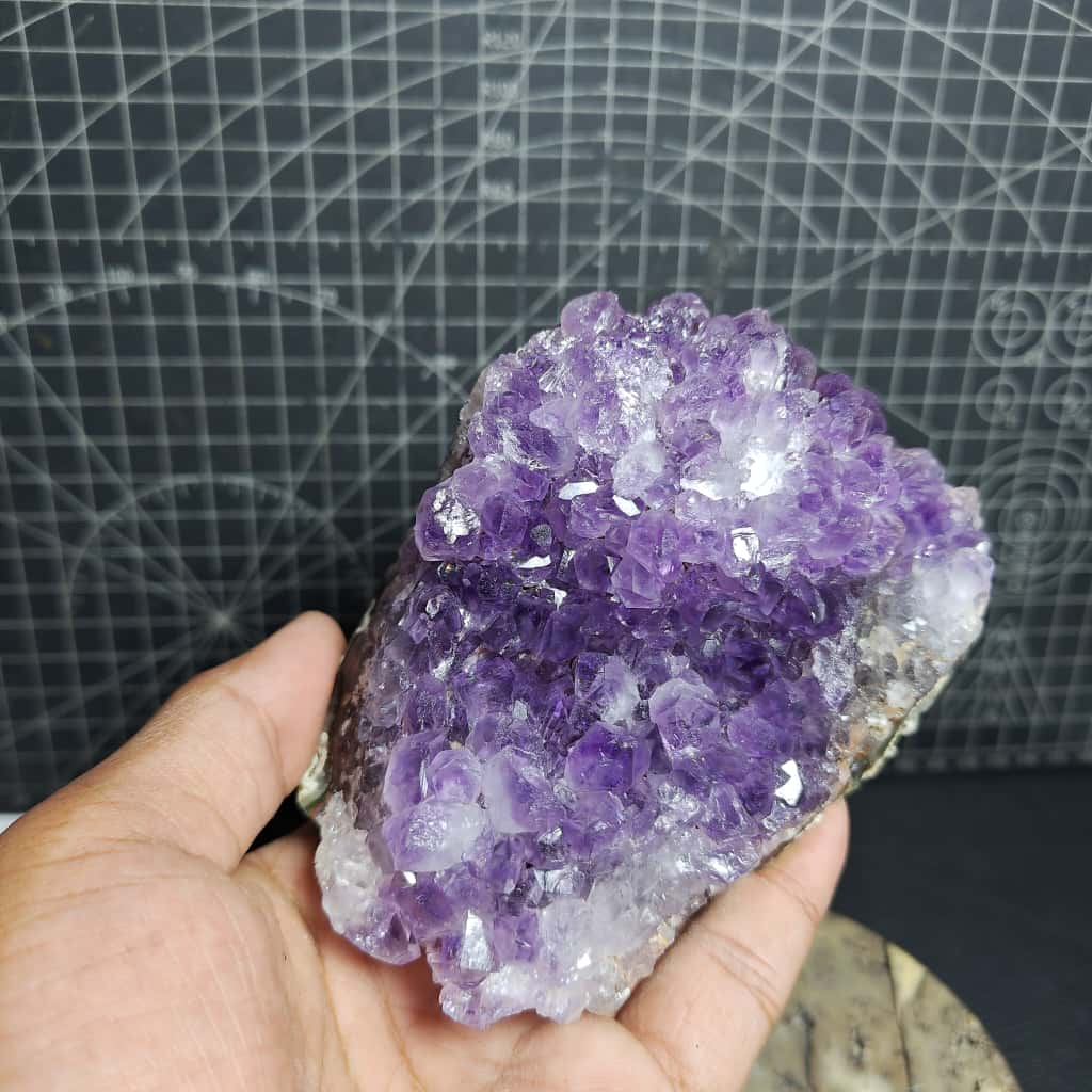 Jual Batu Natural Deep Purple Amethyst quartz Druzy Brazil (1) | Shopee ...