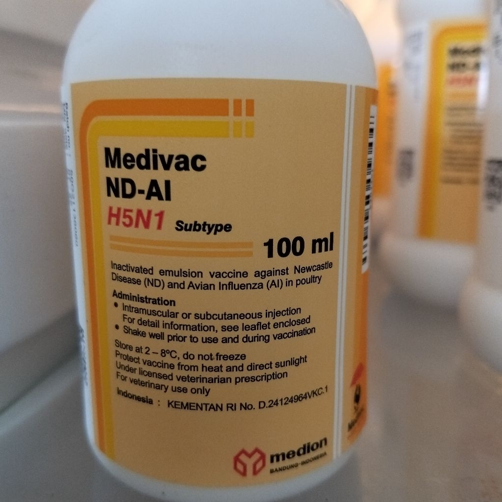Jual VAKSIN MEDIVAC ND AI H5N1 100ML(DOSIS 200 EKOR),vaksin Tetelo ...