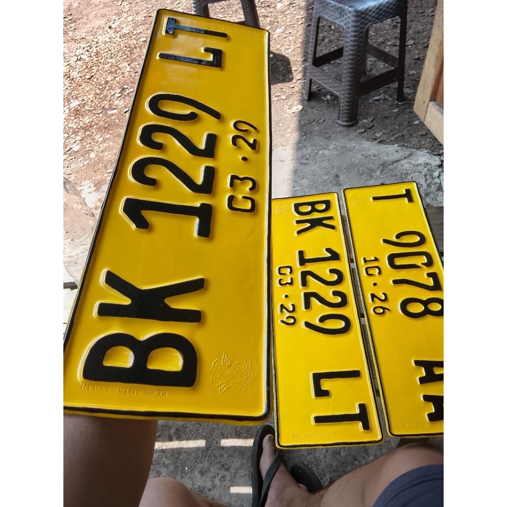 Jual PLAT KUNING MOBIL STANDAR SUDAH BERLOGO SAMSAT. | Shopee Indonesia