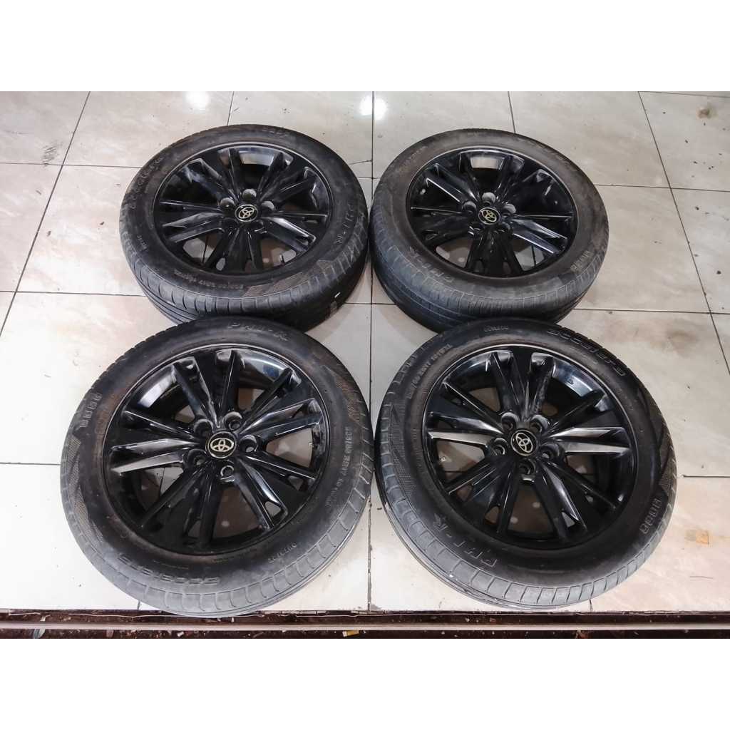 Jual Velg Mobil Bekas Innova Reborn R17 LEBAR 6,5 PCD 5X114,3 WARNA ...