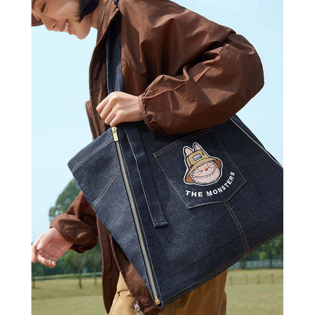 Jual READY - ASLI POPMART MELBOURNE -- Labubu fall in wild denim tote ...