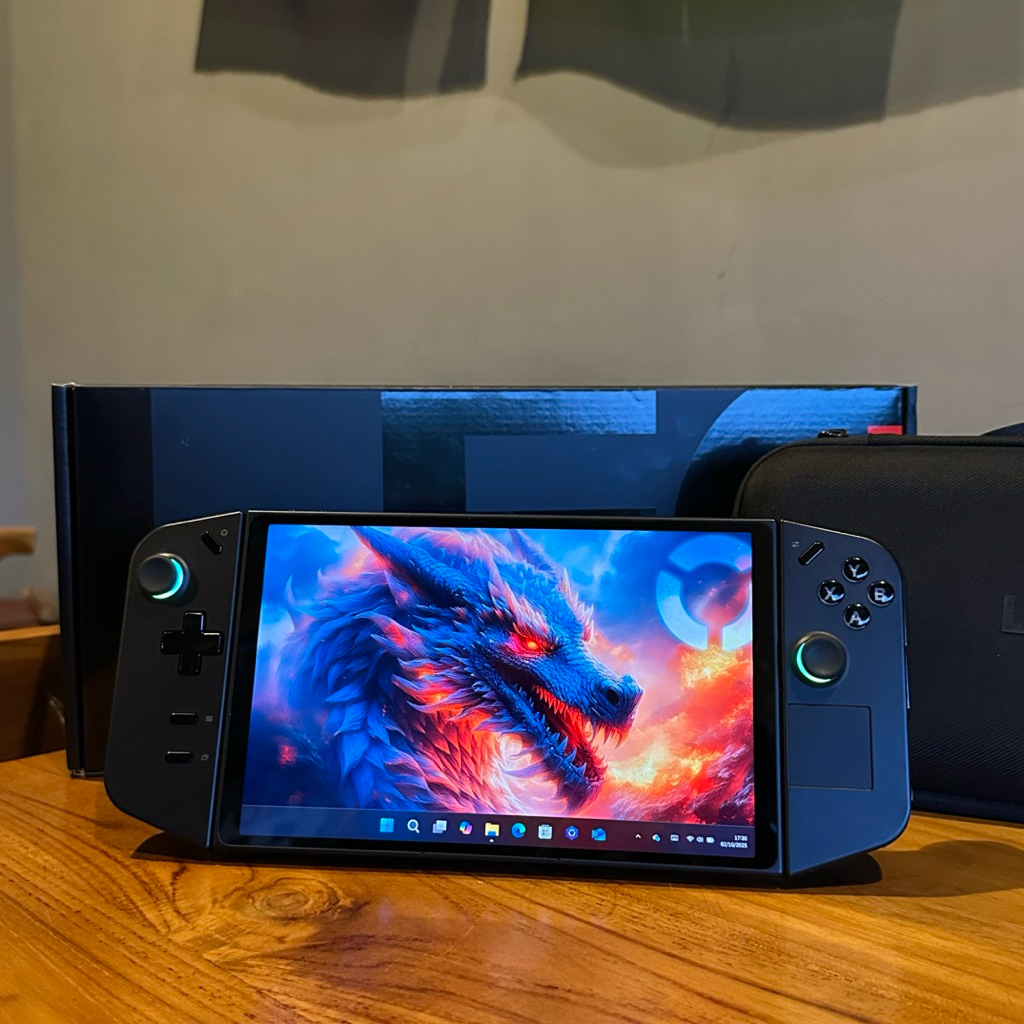 Jual Lenovo Legion Go Z1 Extreme 16/512GB Garansi On Panjang Maret 2027 ...