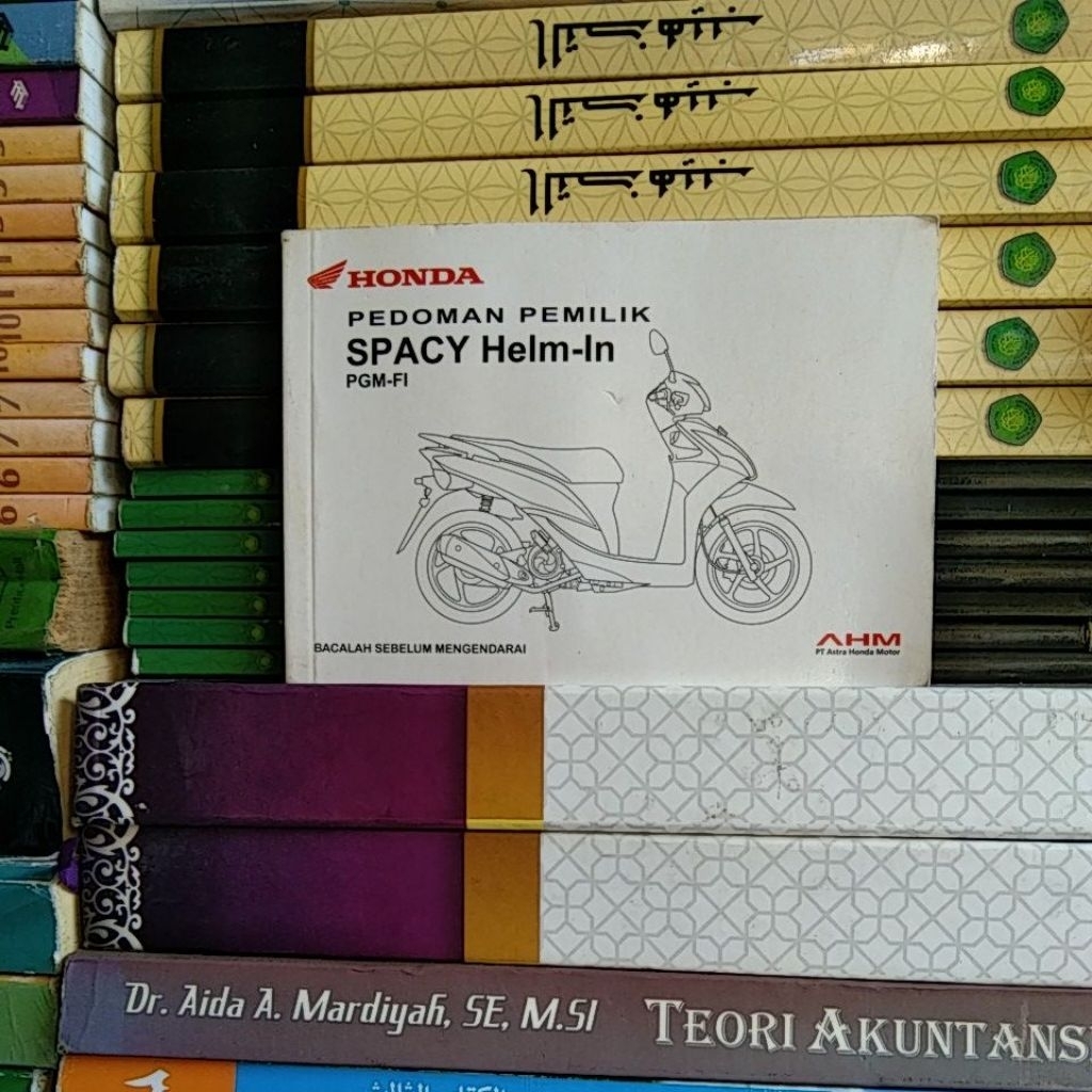Jual BUKU PEDOMAN PEMILIK SPACY Helm-In PGM-FI 2011 | Shopee Indonesia