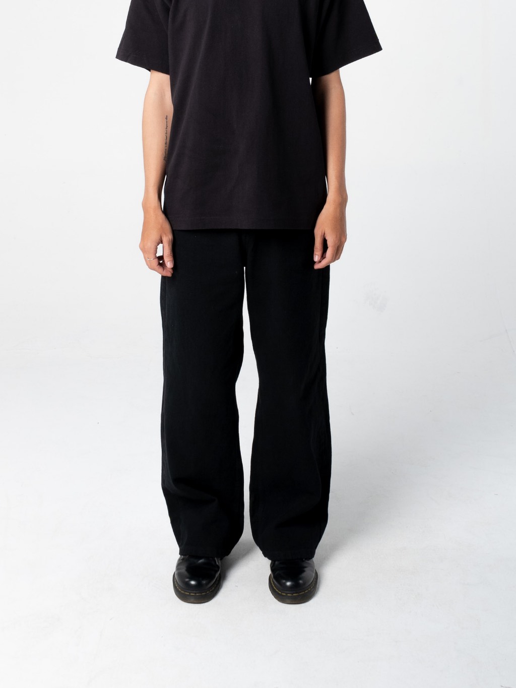 Jual Rockmaker Celana Denim Baggy Pants Avenue - Black | Shopee Indonesia