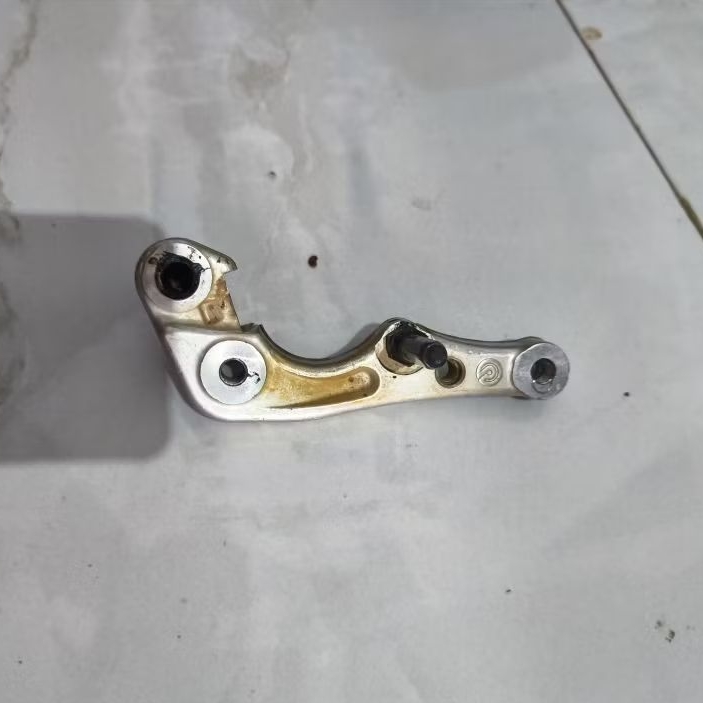 Jual KTM Husqvarna GasGas Bracket Rem depan Kaliper | Shopee Indonesia
