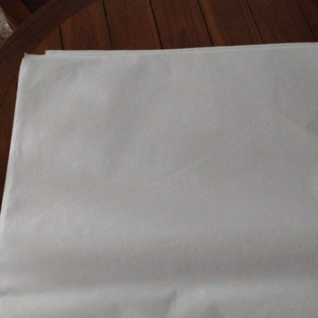 Jual Kertas minyak RRT 22 gram 100 lembar putih polos | Shopee Indonesia