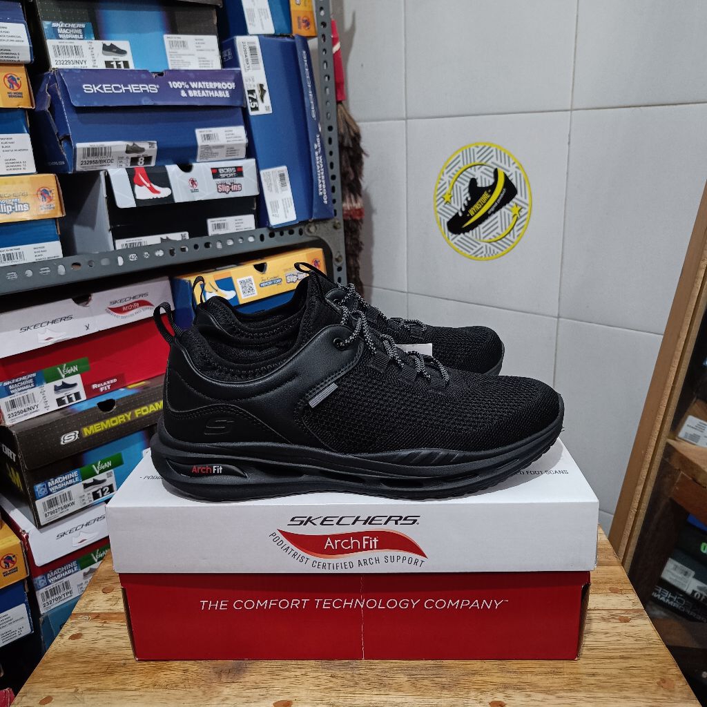 Jual Skechers Slip On Arch Fit - Orvan Percer / Banlin Full Black ...