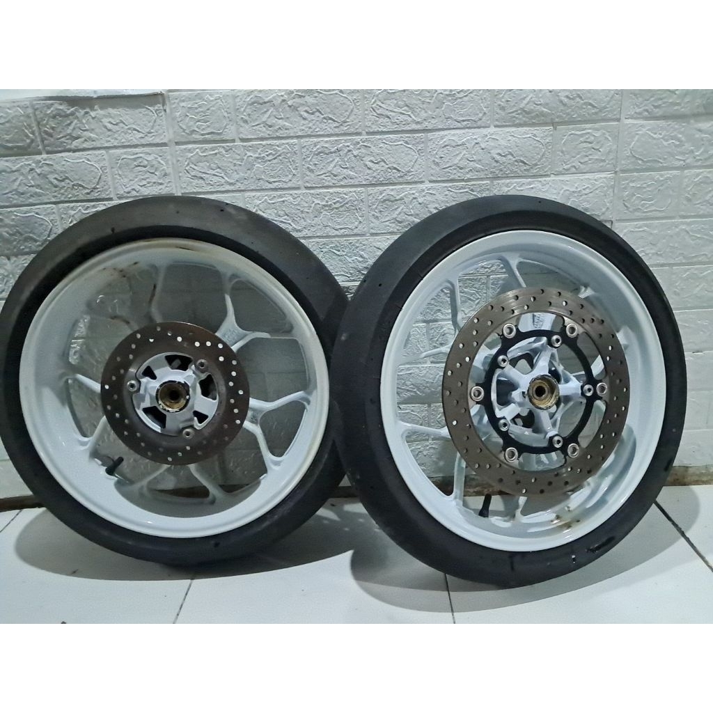 Jual Velg r25 r 25 mt25 mt 25 yamaha pelek racing palang original ori ...