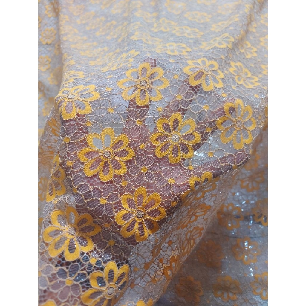Jual kain brokat premium - kain brokat kebaya - kain brokat gliter ...