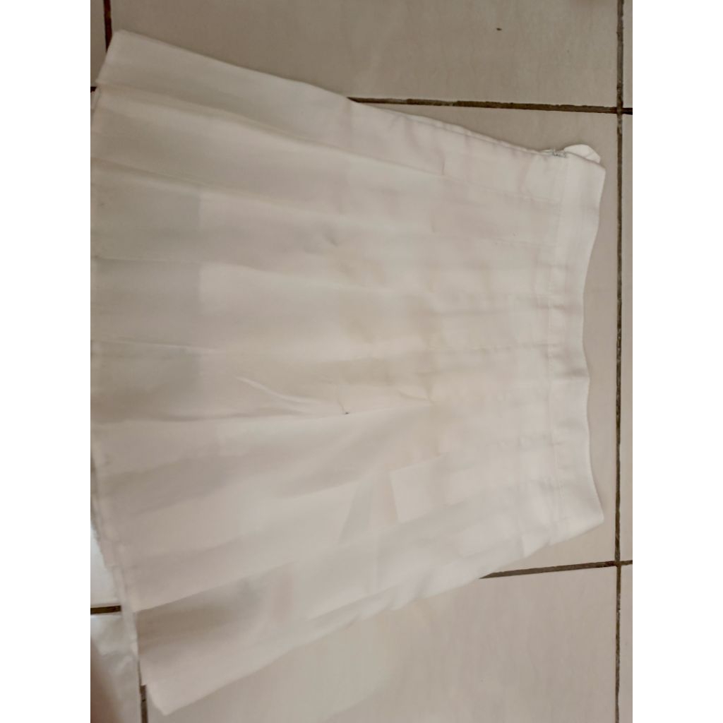 Jual skirt/Rok putih | Shopee Indonesia