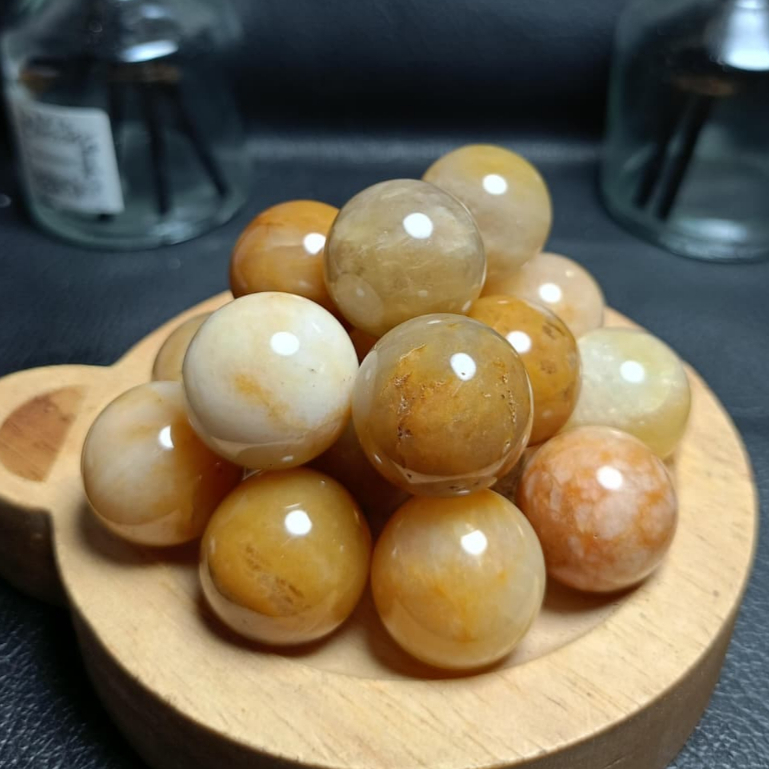 Jual Natural Yellow Jade Sphere 20 mm (harga per pcs) | Shopee Indonesia