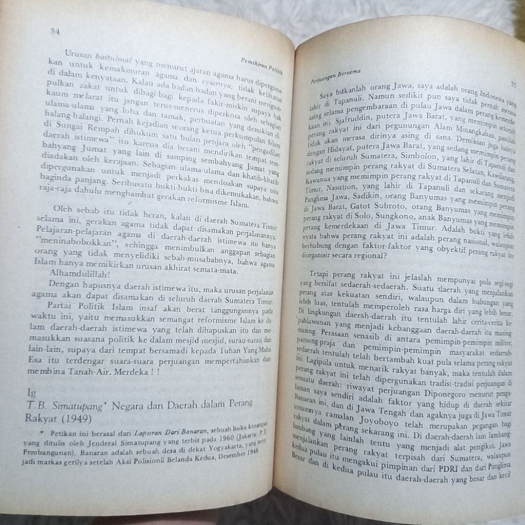 Jual ORI pemikiran politik indonesia 1945 1965 herbert feith lanve ...