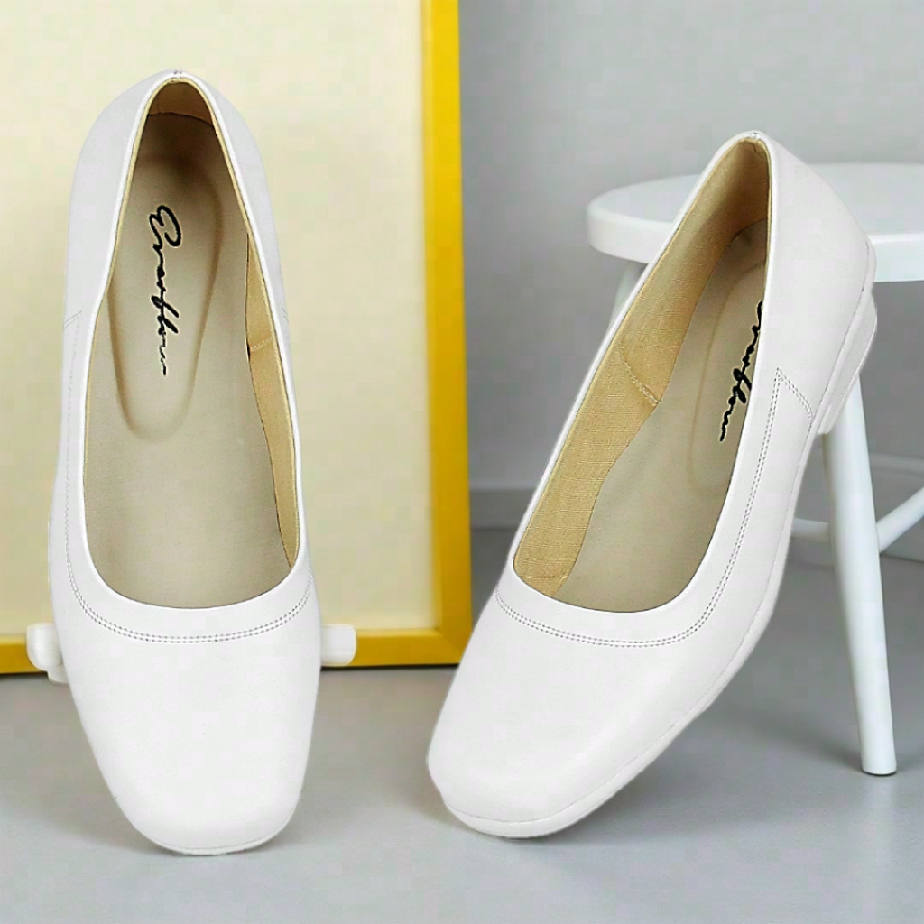 Jual REV STORE - VEW24 Sepatu Kerja Wanita White - Sepatu Pantofel ...