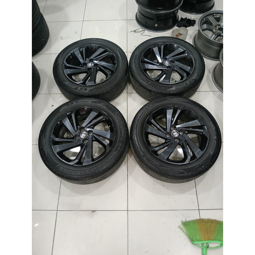 Jual VELG MOBIL SEKEN STD RAIZE R17 PCD 4X100 LEBAR 6 ET 40 PLUS BAN ...