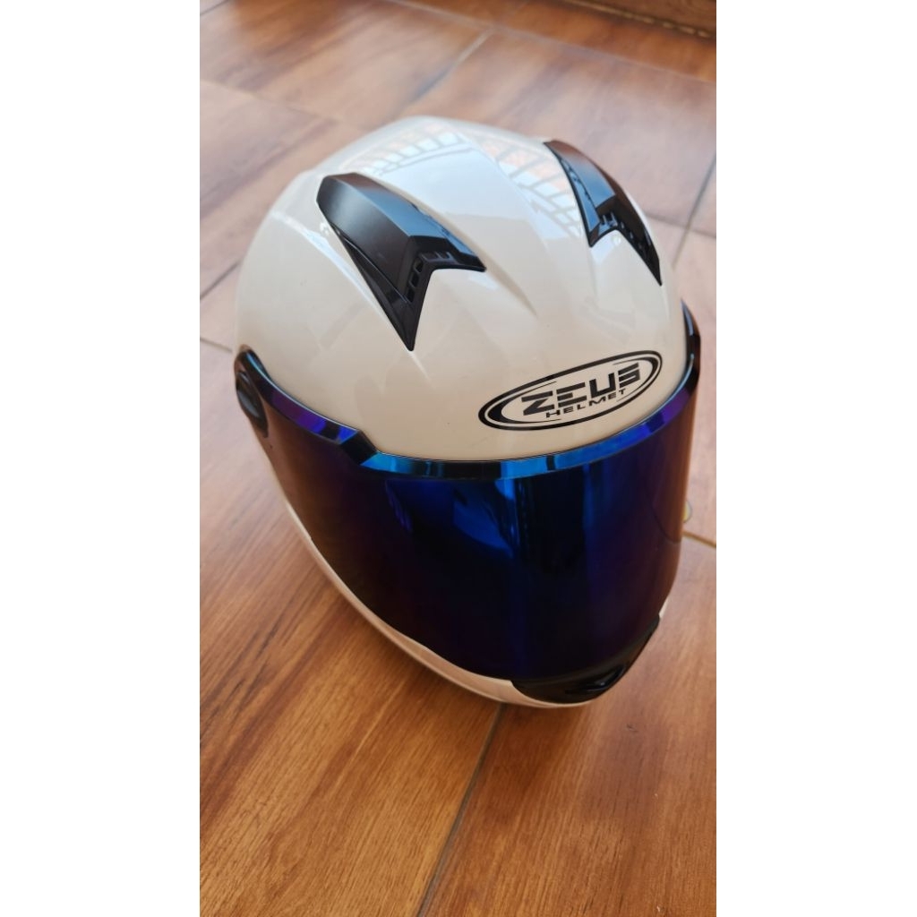 Jual Helm Zeus Zs 811C Pearl White SECOND | Shopee Indonesia