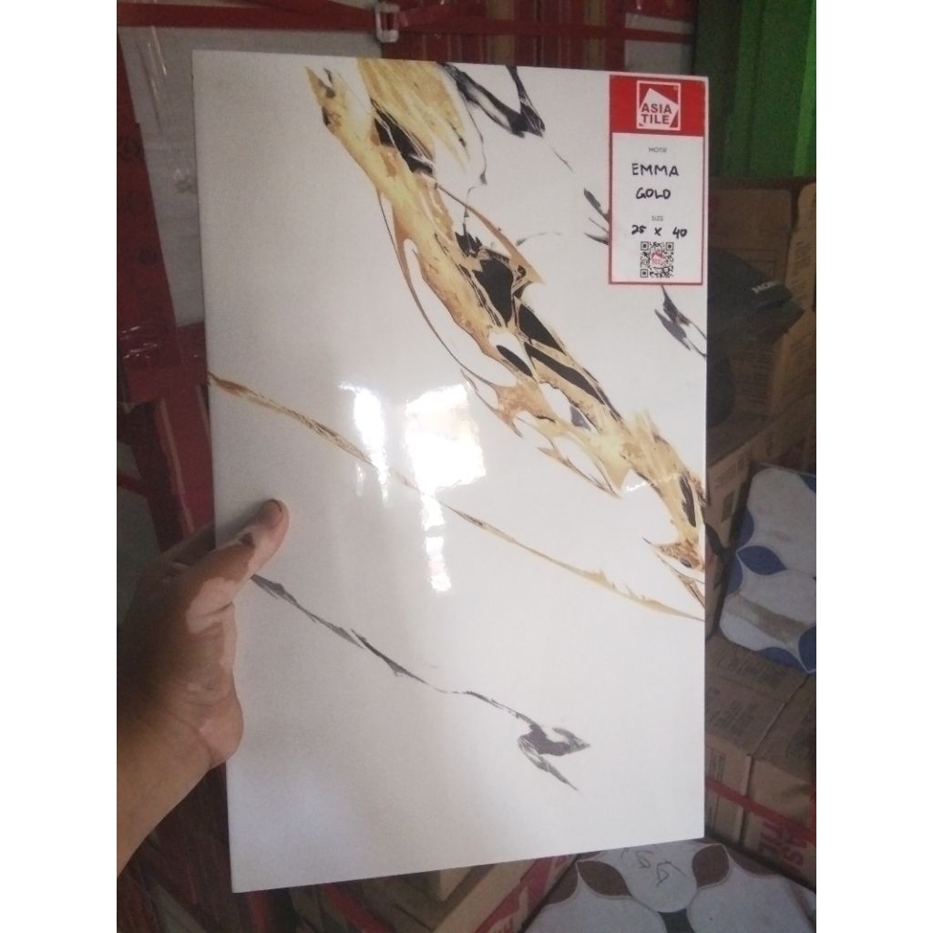 Jual Emma Gold 25x40 Glosy KwA Asia Tile | Shopee Indonesia