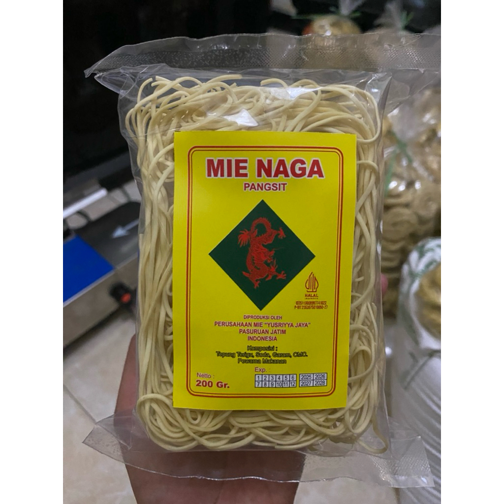 Jual Mie Pangsit Kering Cap Mie Naga 200 g cocok untuk Mie Gacoan/Mie ...