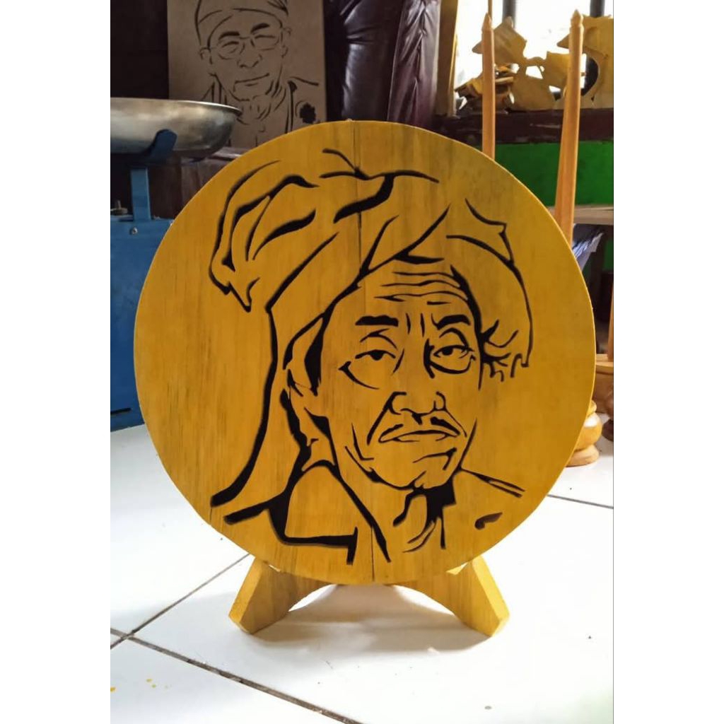 Jual SKETSA UKIR KAYU 1 WAJAH BULAT | Shopee Indonesia