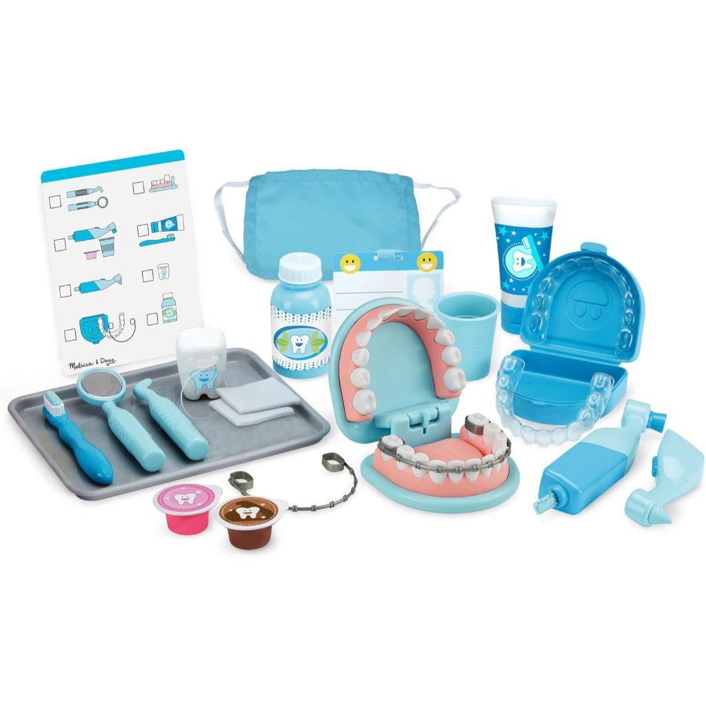 Jual Melissa & Doug Super Smile Dentist Play Set, 25-Piece Dentist Kit ...