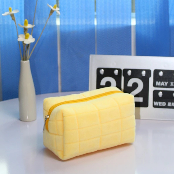 Jual GIMMICK- Pouch Velvet Warna Kuning | Shopee Indonesia