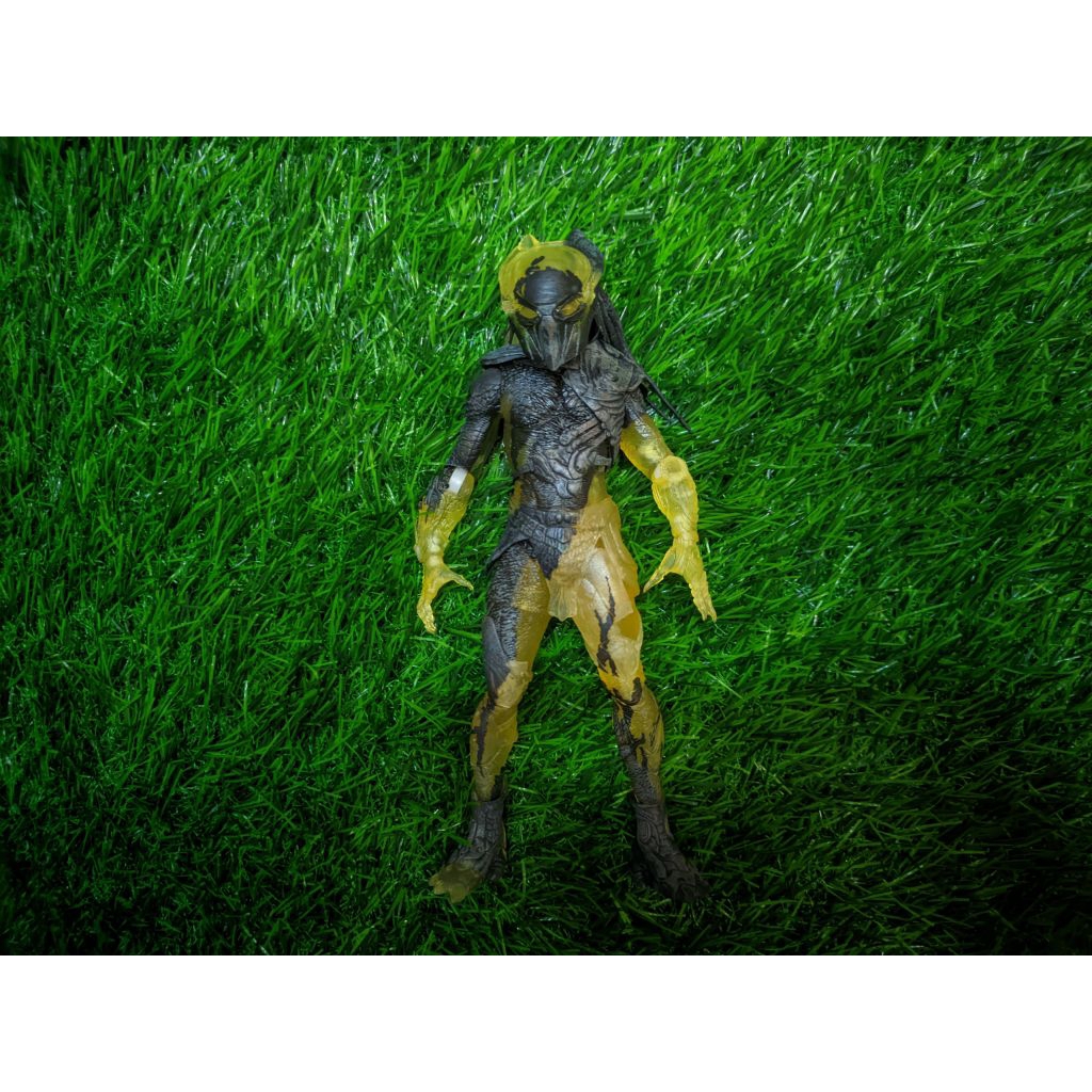 Jual neca falconer predator clear part | Shopee Indonesia