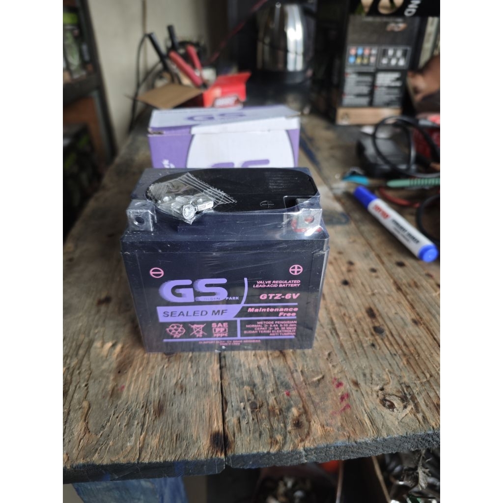Jual AKI BATERAI KERING GS GOLDEN SPARK GTZ6V/YTZ6V 12V 6AH MOTOR VARIO ...