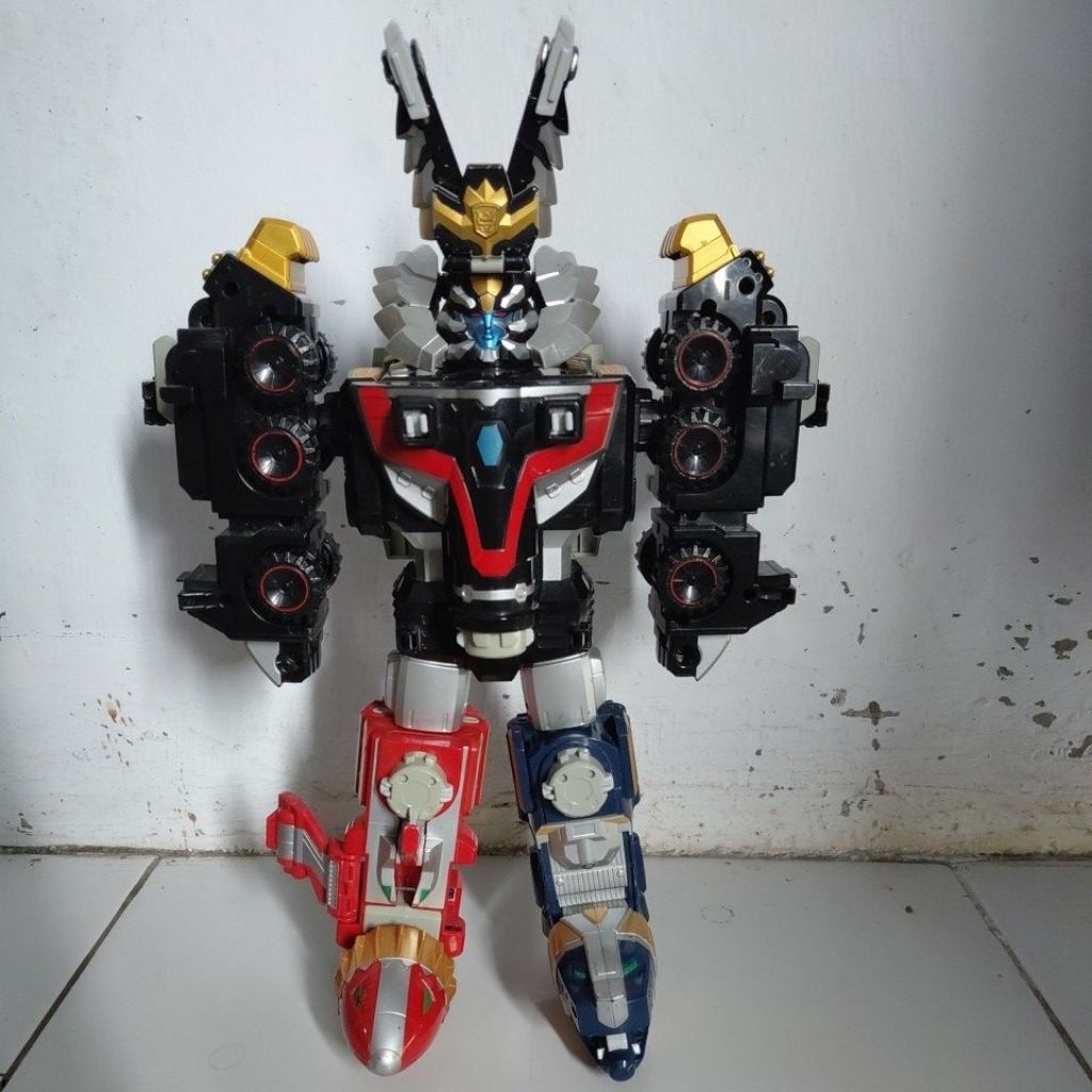 Jual Power Rangers Mega Force DX Gosei Ground Megazord Figure Goseiger ...