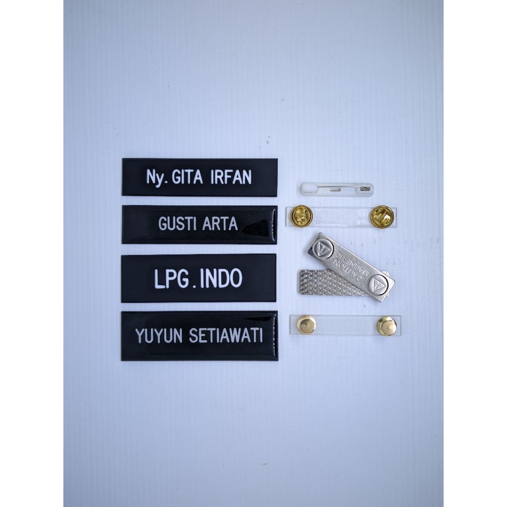 Jual papan nama Dada akrilik dop / name tag akrilik dop/ name tag PNS ...