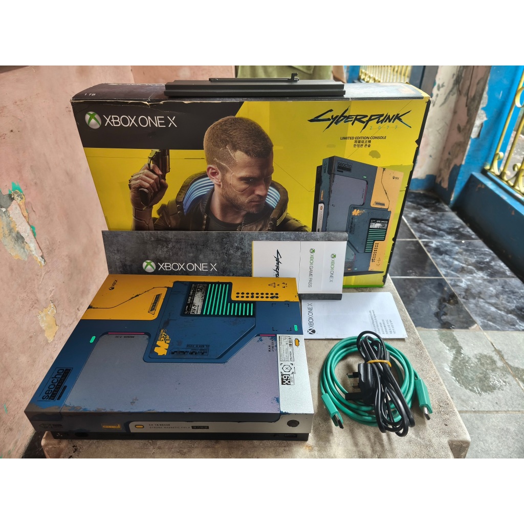 Jual Xbox One X Cyberpunk 2077 Limited Edition 1TB not PS4 Pro 00 ...