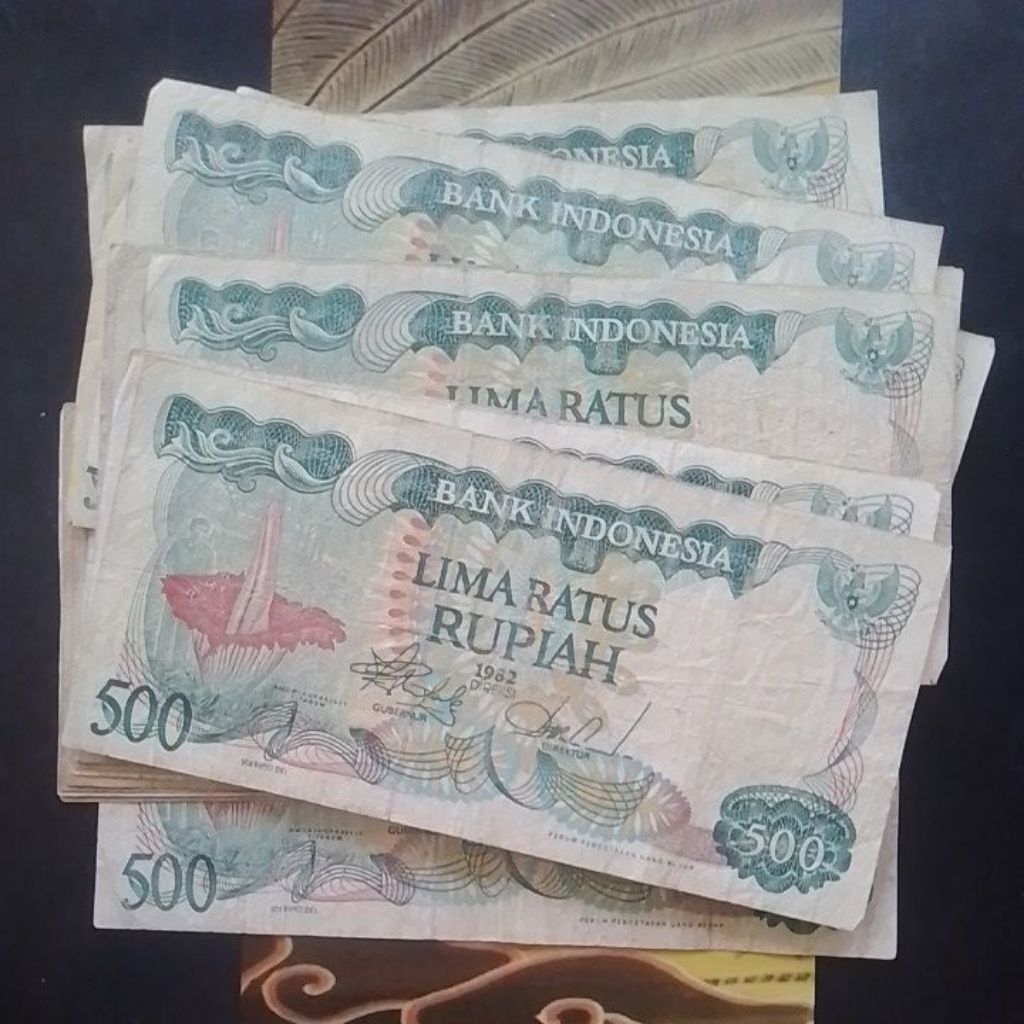 Jual UANG KUNO 500 RUPIAH BUNGA BANGKAI TAHUN 1982 | Shopee Indonesia