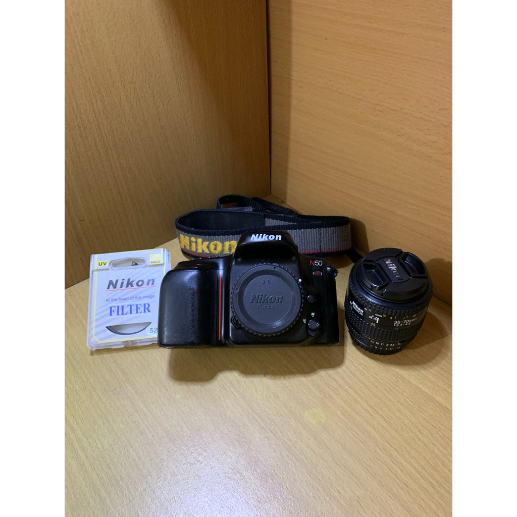 Jual Nikon N50 aka F50 Kit AF Nikkor 35-70mm F3.3-4.5 Camera Analog ...