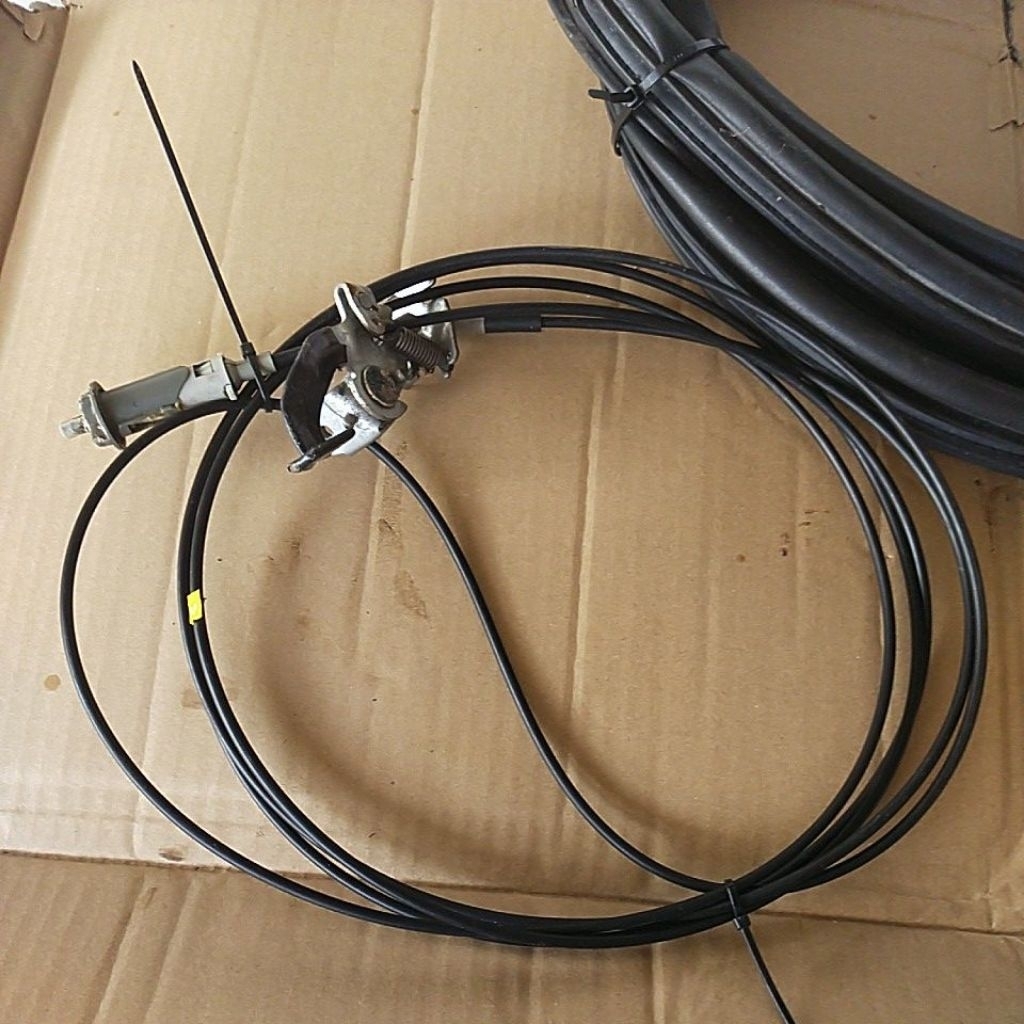 Jual tali gas.tuas tali bensin karet peredam begasi toyota ist | Shopee ...