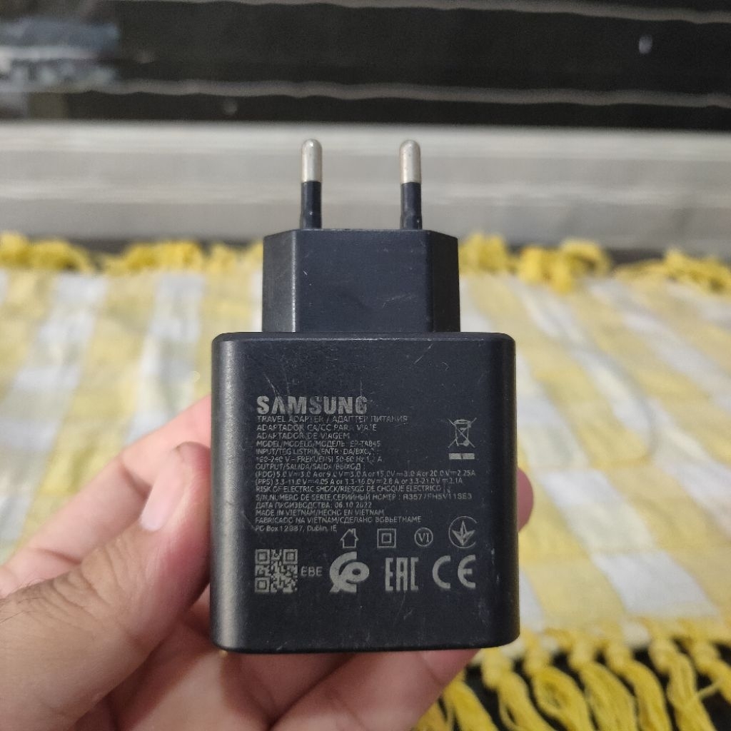 Jual Adaptor Samsung 45w original 100% kondisi bekas atau second ...