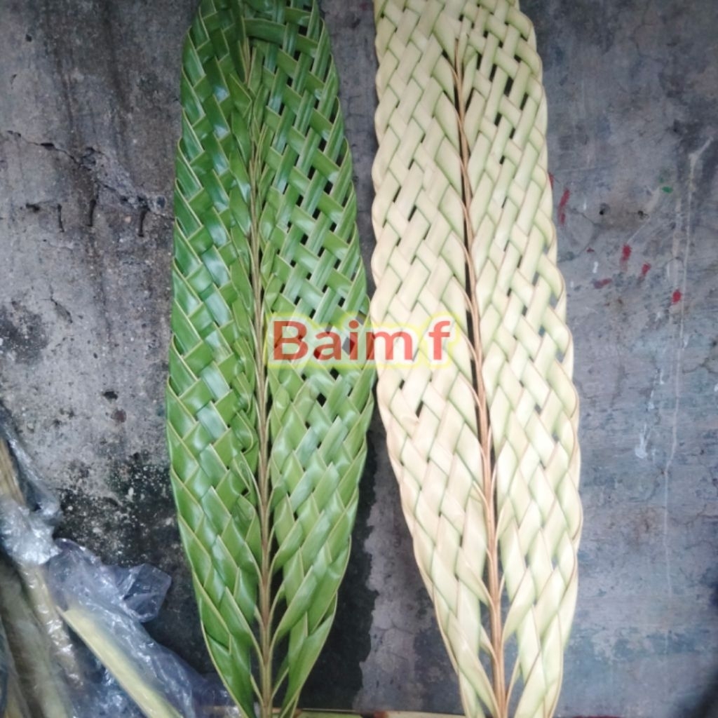 Jual anyaman daun kelapa asli/kreasi janur/dekor janur/janur asli ...