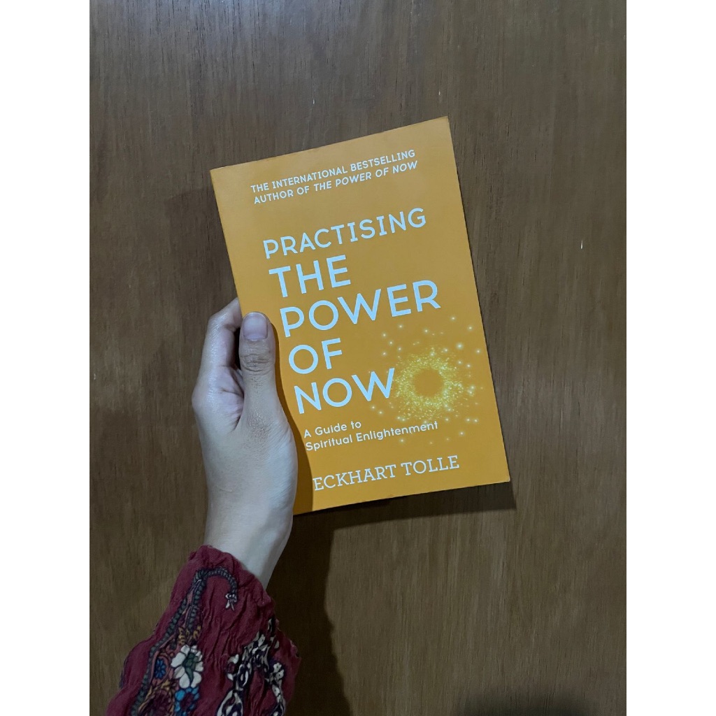 Jual YELLOW KITE BOOKS - Eckhart Tolle - Practising The Power of Now ...