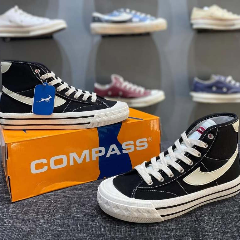 Jual Sepatu Compass Retrograde Hi Decon Black White 2026 | Shopee Indonesia