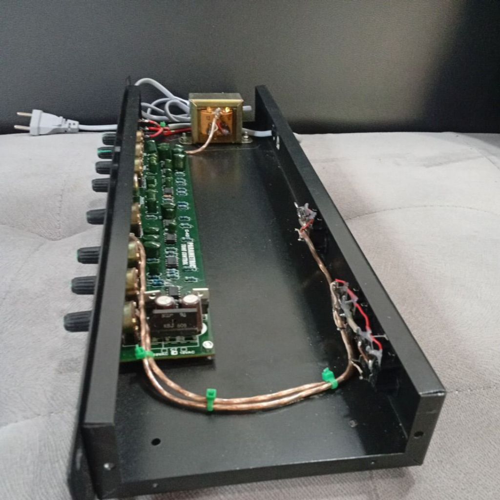 Jual parametric tone control udah sub bosster mid booster | Shopee ...