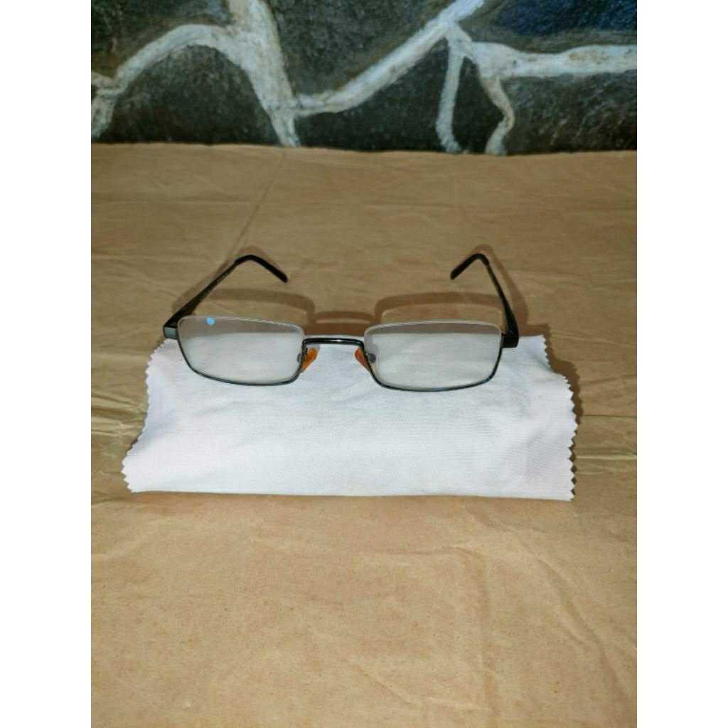 Jual Kacamata Baca/Frame Kacamata Hugo Boss full logam Original ...