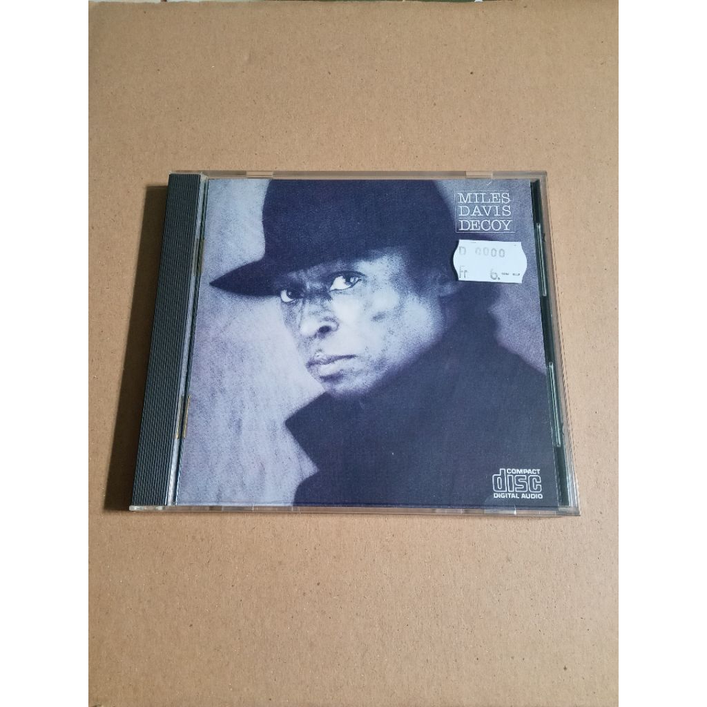 Jual Miles Davis - Decoy (CD, Album) (CBS - CDCBS 25951) | Shopee Indonesia