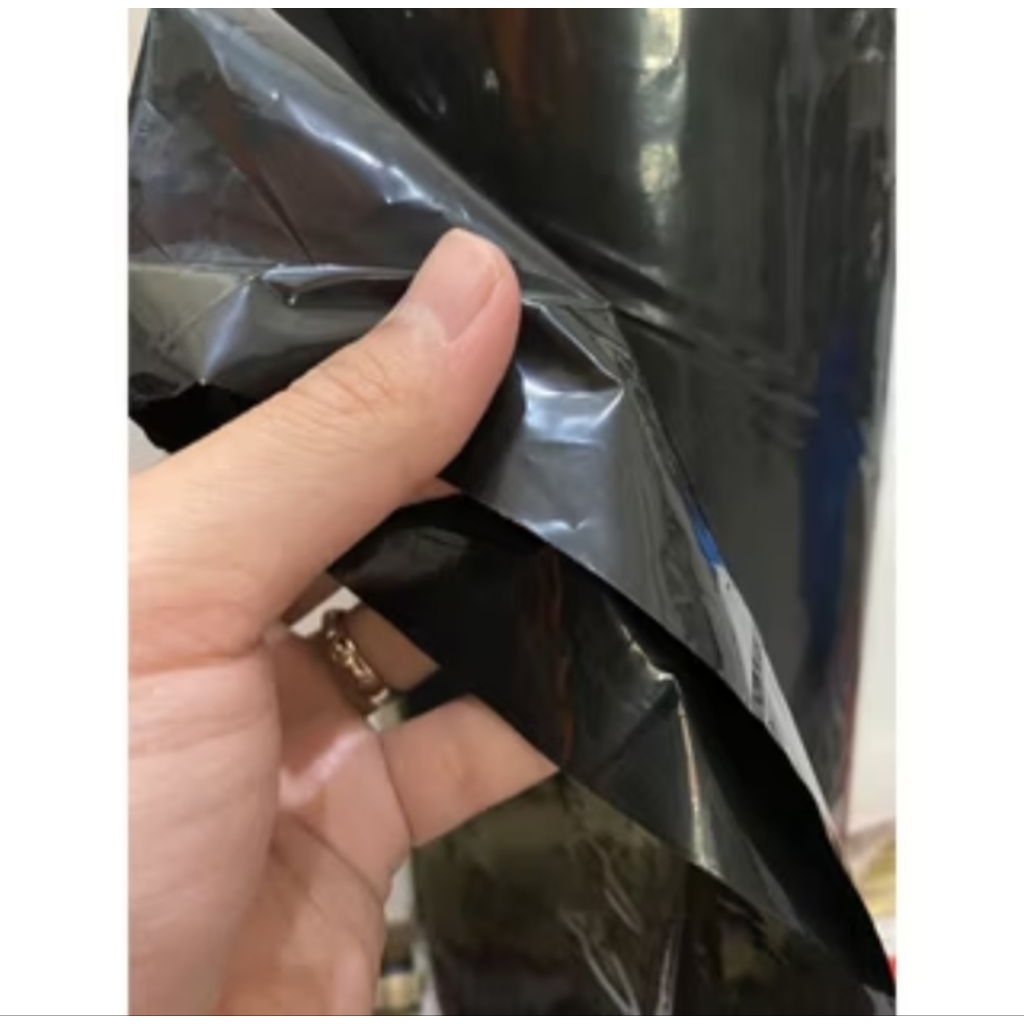 Jual plastik layangan mengkilap warna hitam tebal 45 micron harga per ...