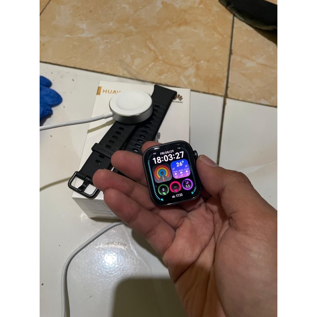 Jual Huawei watch fit 4 warna hitam | Shopee Indonesia