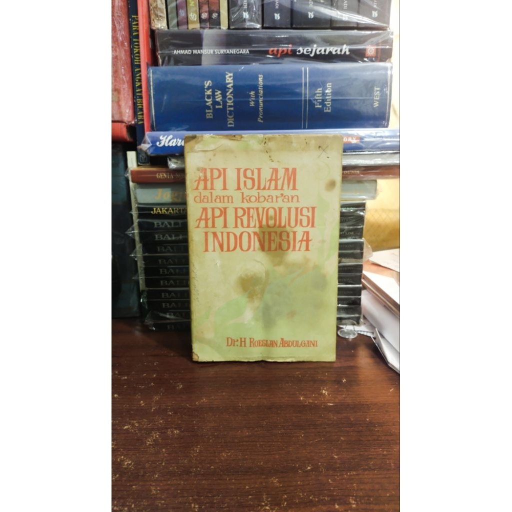 Jual api Islam dalam kobaran api revolusi Indonesia | Shopee Indonesia