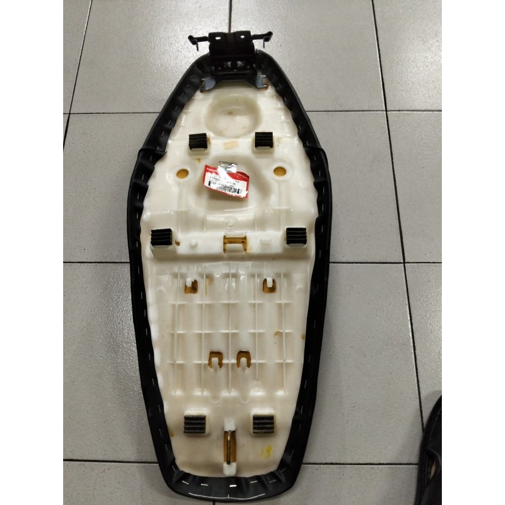 Jual Jok 1set untuk motor Suprafit lama number part 77200KRSA00 ...