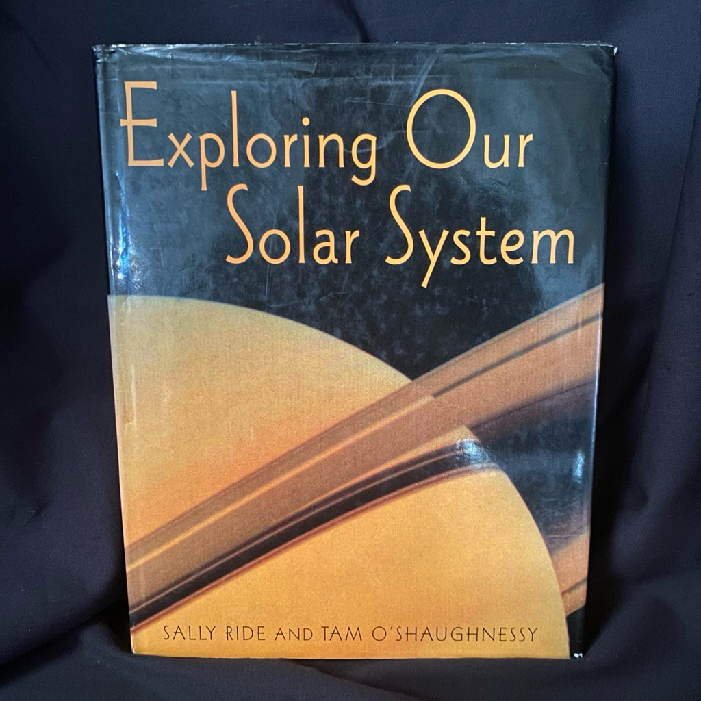 Jual Buku Ensiklopedia impor Exploring our Solar System | Shopee Indonesia