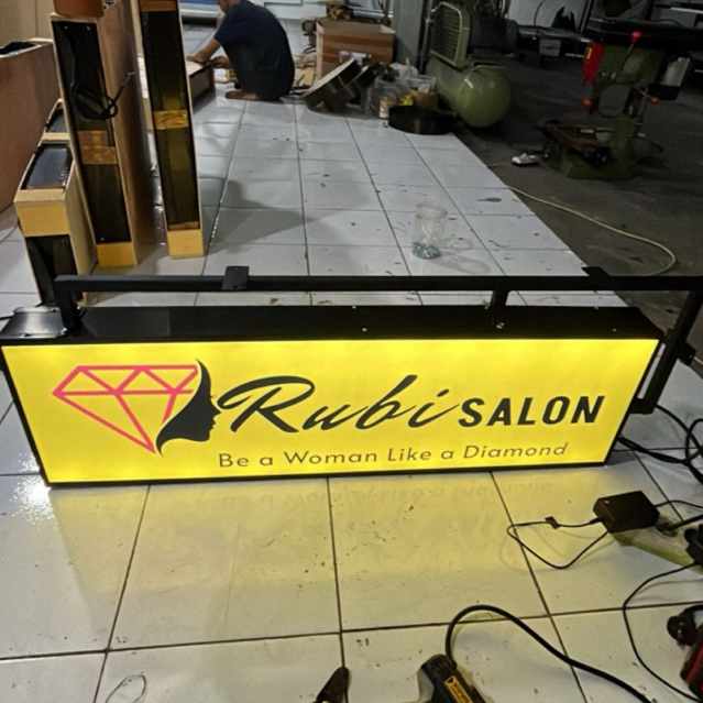 Jual Neon Box akrilik 100x30 2 muka & 1 muka free braket (custom desain ...