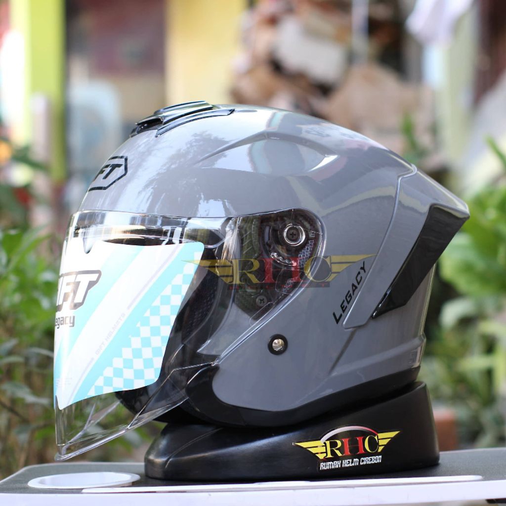 Jual Helmet Terlengkap & Harga Terbaru Mei 2026 | Shopee Indonesia