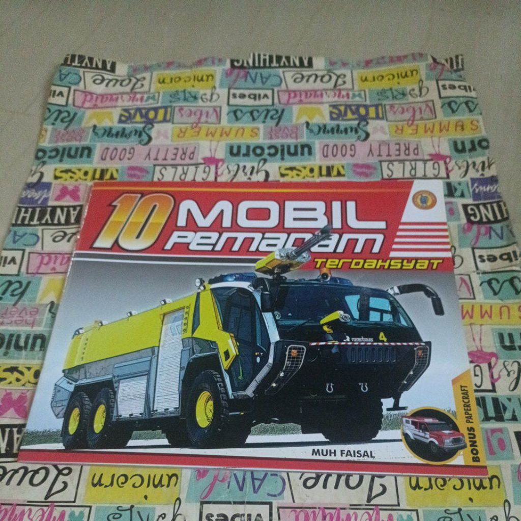 Jual Buku 10 mobil pemadam kebakaran + bonus papercraft | Shopee Indonesia