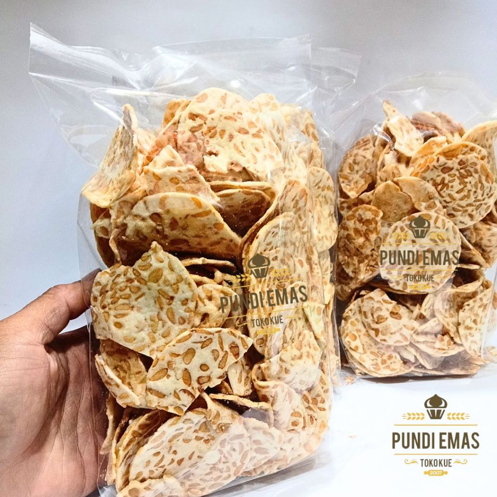 Jual KERIPIK KRIPIK TEMPE SAGU CRISPY - 250 GRAM | Shopee Indonesia