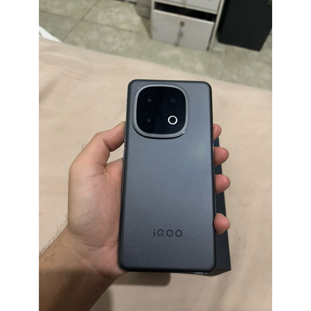 Jual iQOO 13 RAM 16+512 GB | Shopee Indonesia